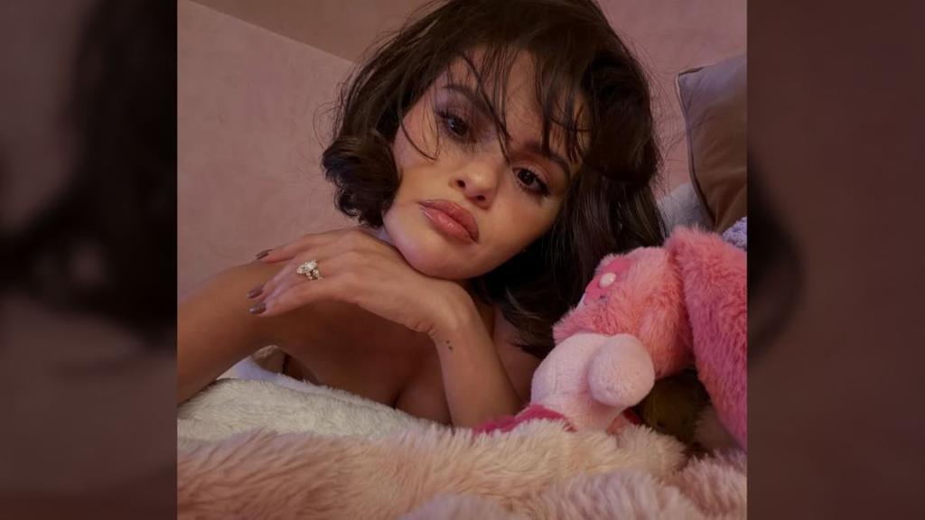 Selena Gomez Poses Topless In Bed: See The Daring New Photos