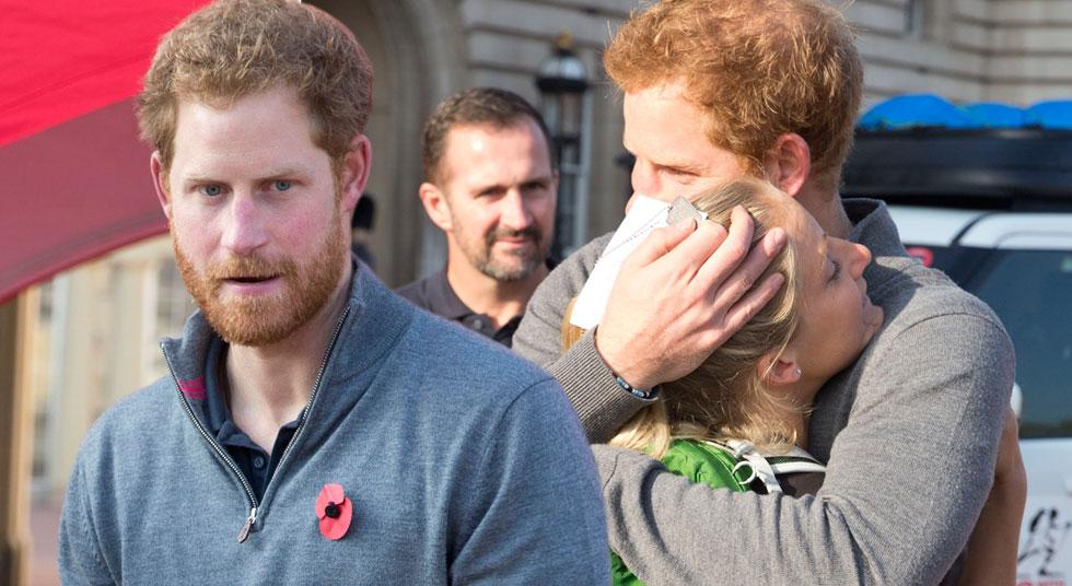 Prince Harry Gets Emotional While Meeting Veterans At Buckingham Palace ...