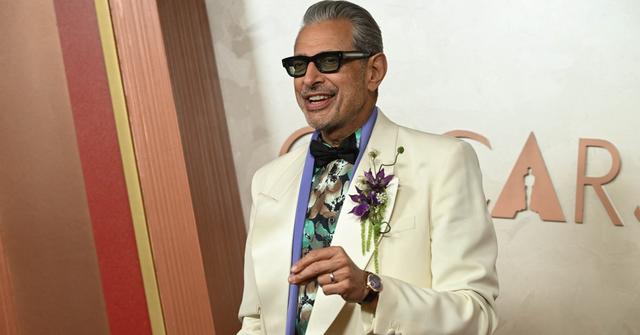 Worst Dressed Celebrities On The Red Carpet At The 2025 Oscars: Photos