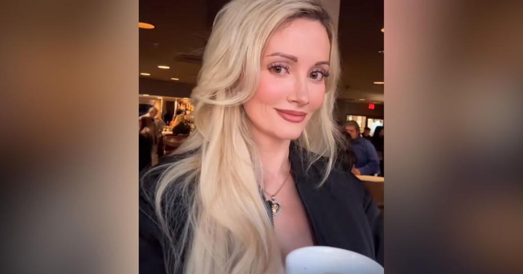 Holly Madison Accuses Ex Zak Bagans Of Cheating With At Least '5 Girls'