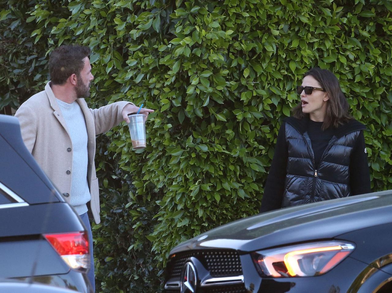 Ben Affleck Hits Another Car After Conversation With Jennifer Garner