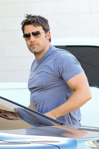 From 'Batman' To Man Boobs, Ben Affleck’s 'Fatman' Weight Gain Revealed