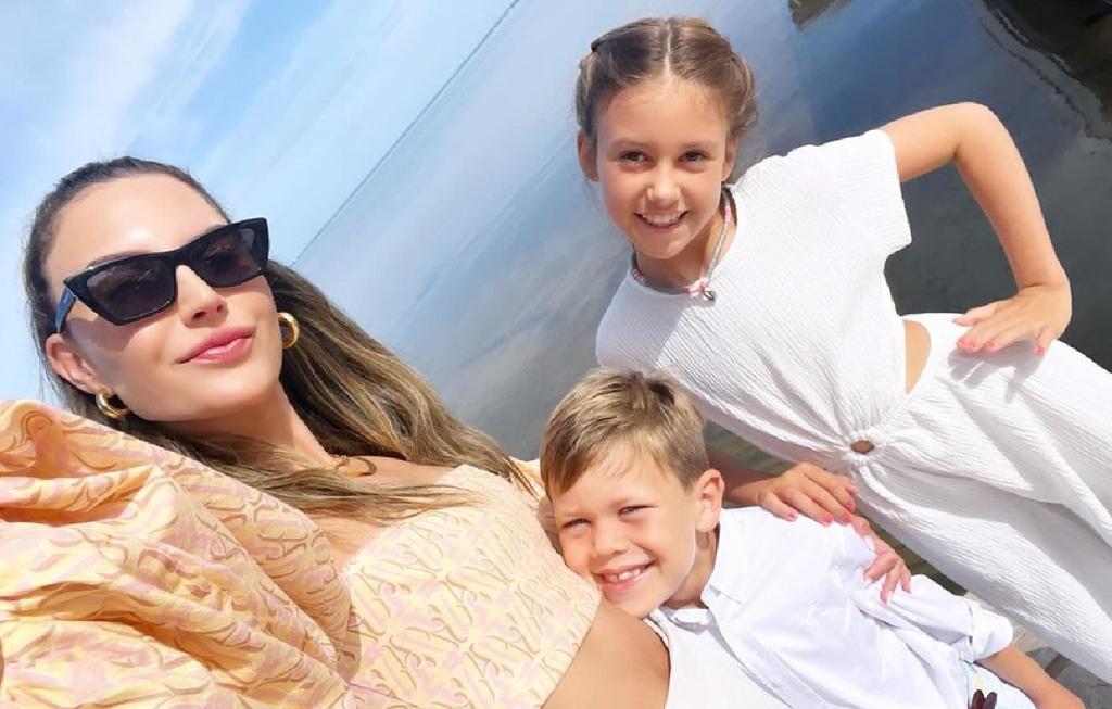 Armie Hammer's Ex Elizabeth Chambers Recalls 'Darkest Days Of Divorce'