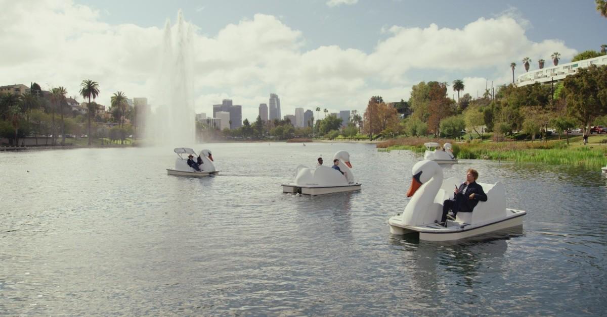 Will Ferrell Rocks Curlers In The Bathtub in Hilarious New PayPal ...