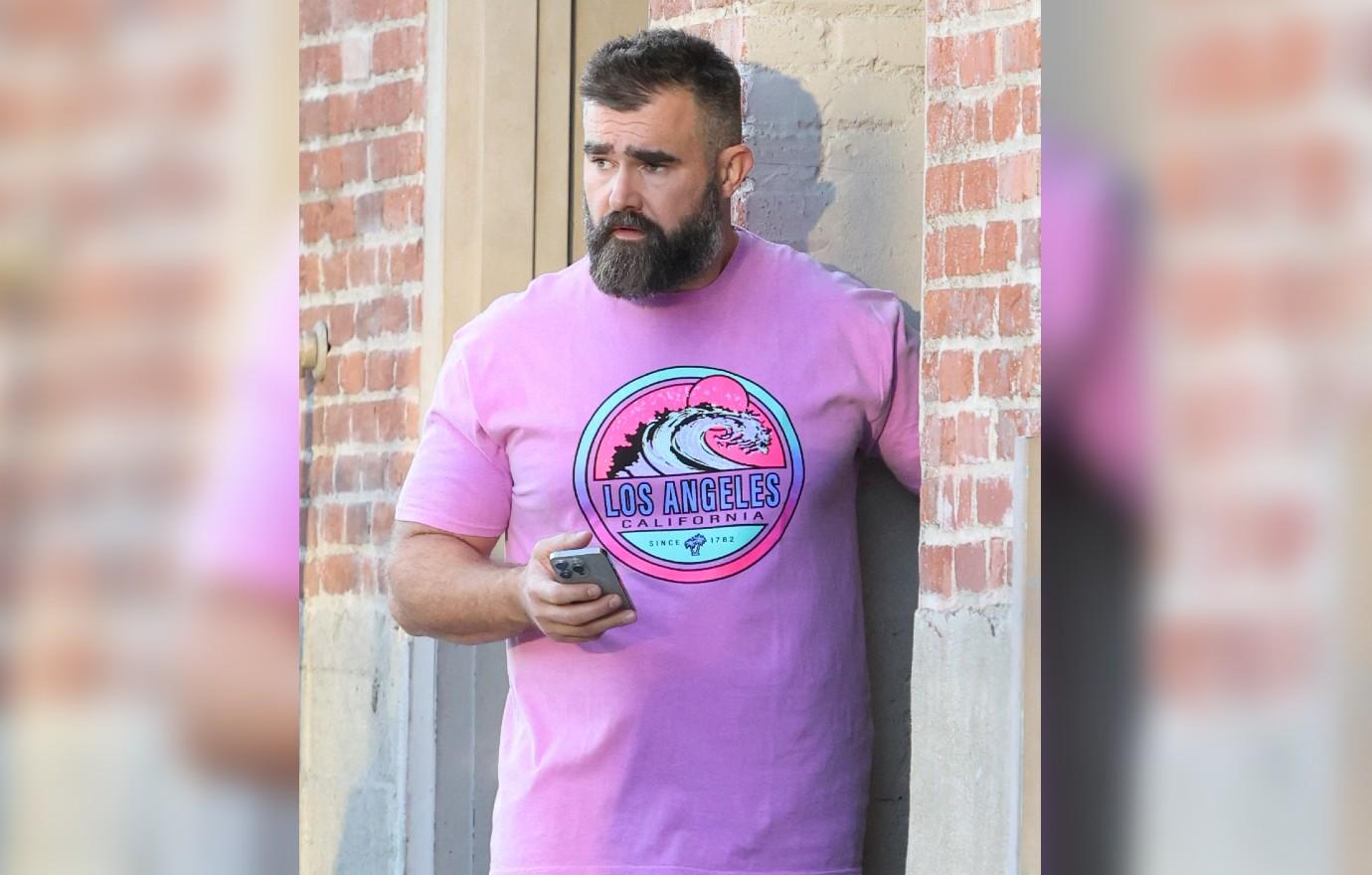 Jason Kelce Insists He's 'Not Trying To Be Mean' After Ignoring Fans