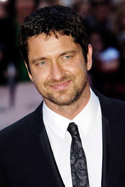 Gerard Butler Put Through His Paparazzi Paces
