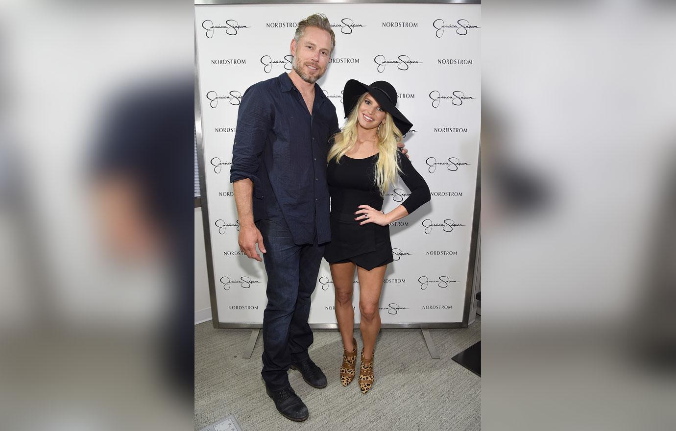 Jessica Simpson Shows Off Her Rocking Booty In Celebration Of Hubby ...