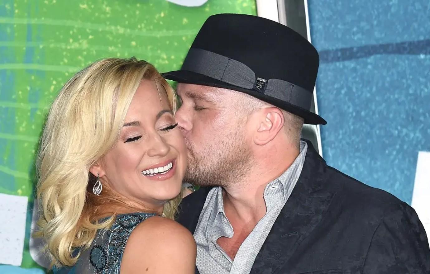 Kellie Pickler 'Lost The Love Of Her Life' After Husband's Suicide