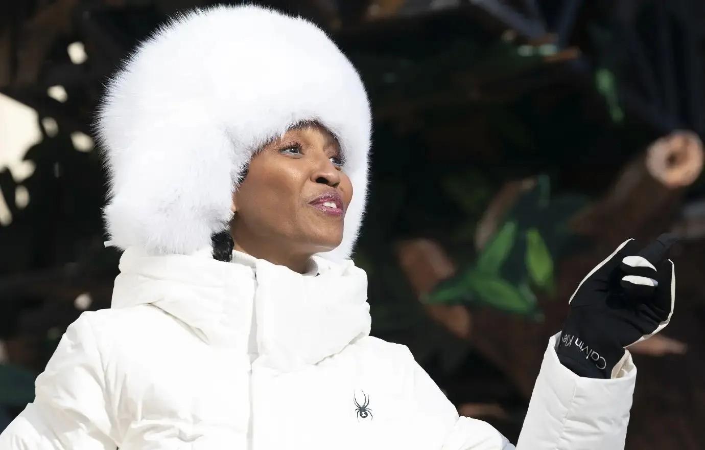 Chilli Is 'So Happy' Dating Boyfriend Matthew Lawrence