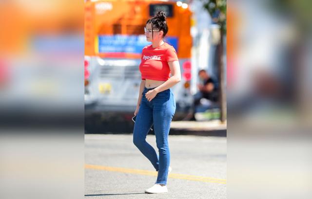 Ariel Winter Shows Off Her Midriff In A Crop Top On Lunch Run — See Pics!