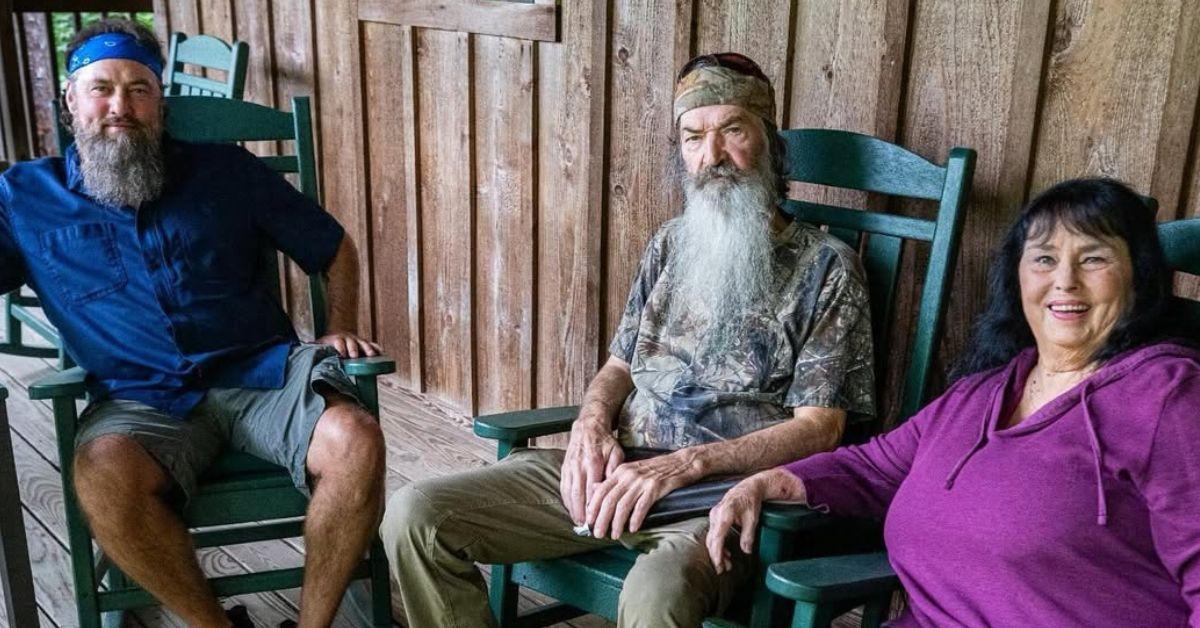 'Duck Dynasty' Star Phil Robertson Dead At 79