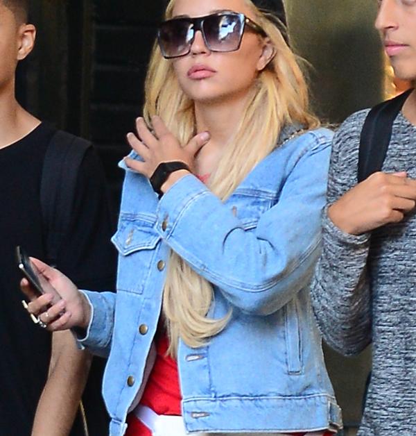 Are Amanda Bynes' Parents To Blame For Her Recent Erratic Behavior?