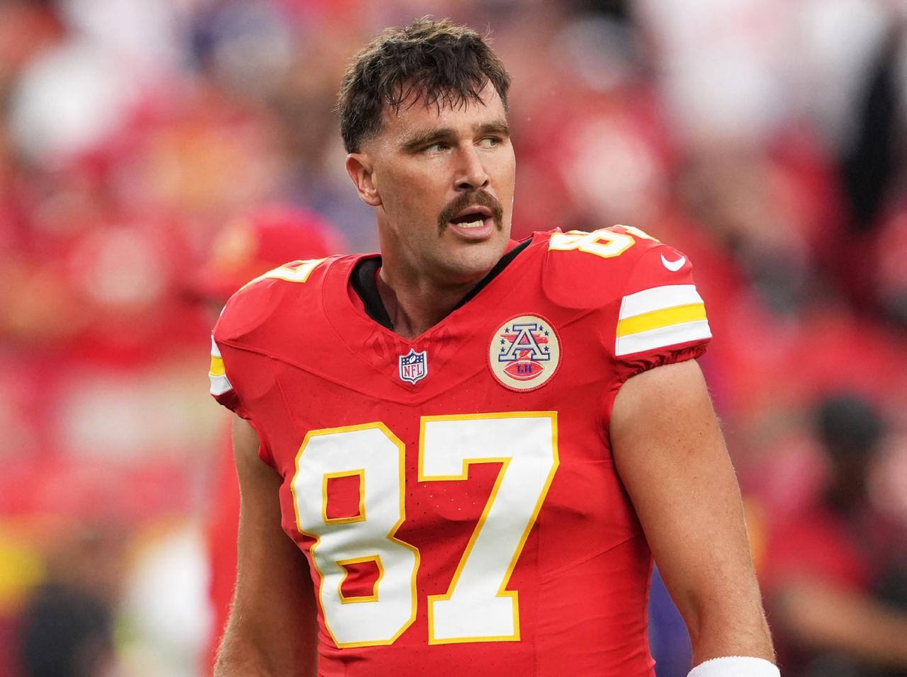 Taylor Swift & Travis Kelce Hold Hands After First Chiefs Game: Watch