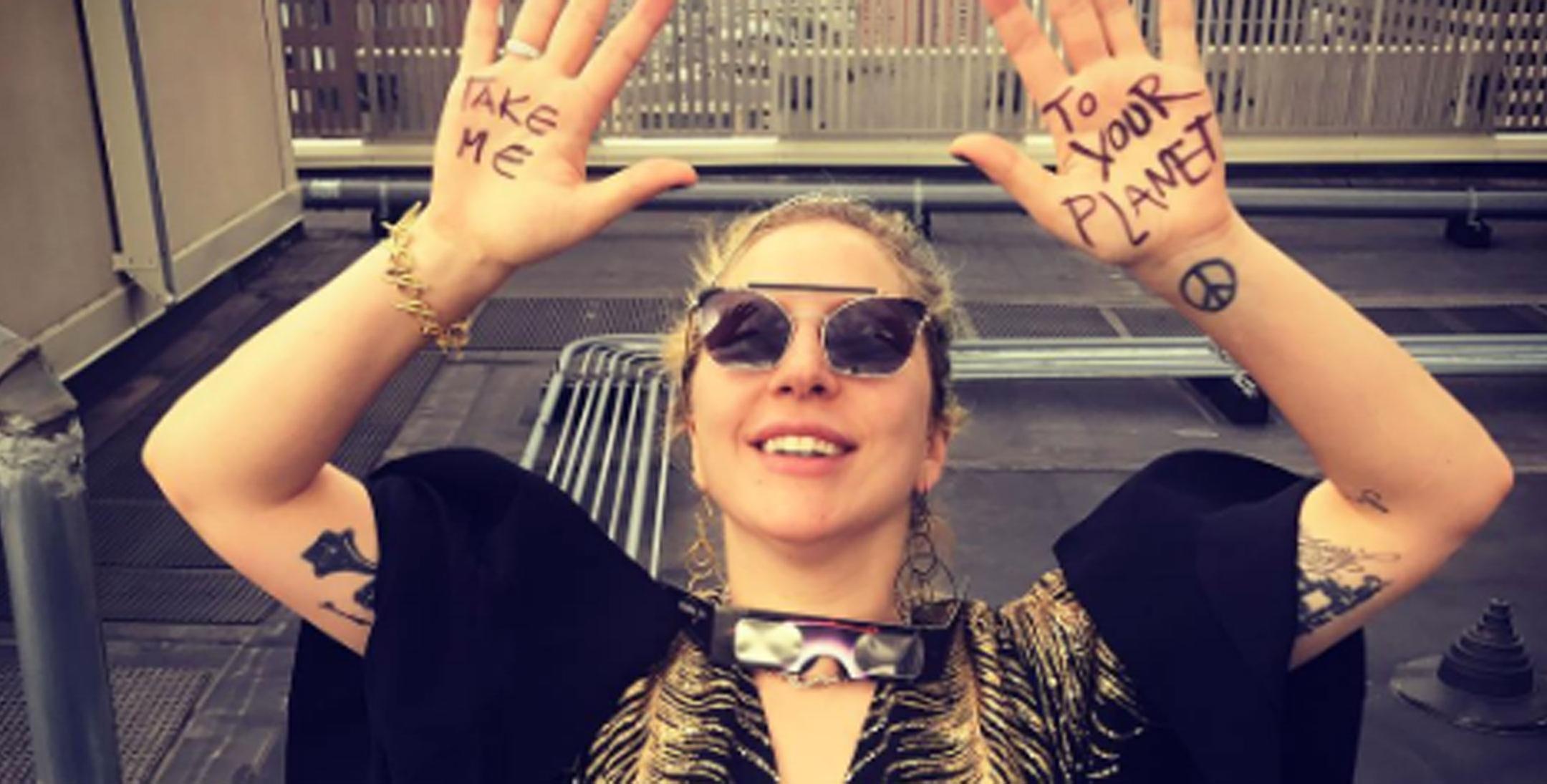 Solar Eclipse: See All The Celebs React To The Phenomenon