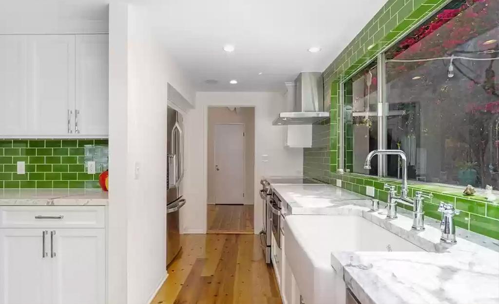 Sutton Foster Lists Her Quirky Los Angeles Crib For $1.5 Million: Pics