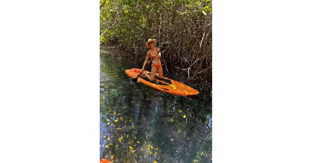 Brie Larson's Sexiest Moments: Photos