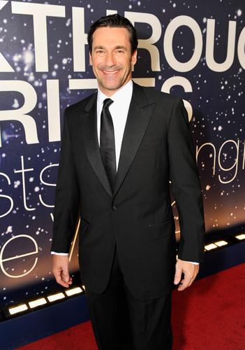 Jon Hamm Net Worth — Find Out How Much Money The Mad Men Actor Earns!