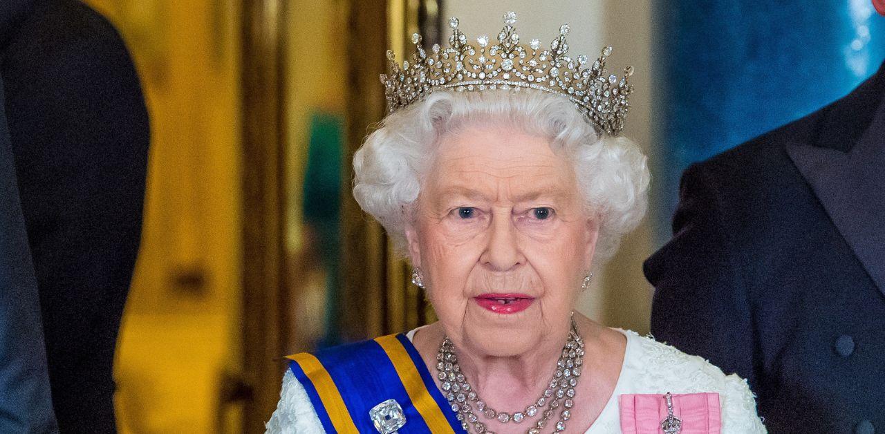 Queen Elizabeth's 'Horrendous' New Statue 'Looks Like Mrs. Doubtfire'