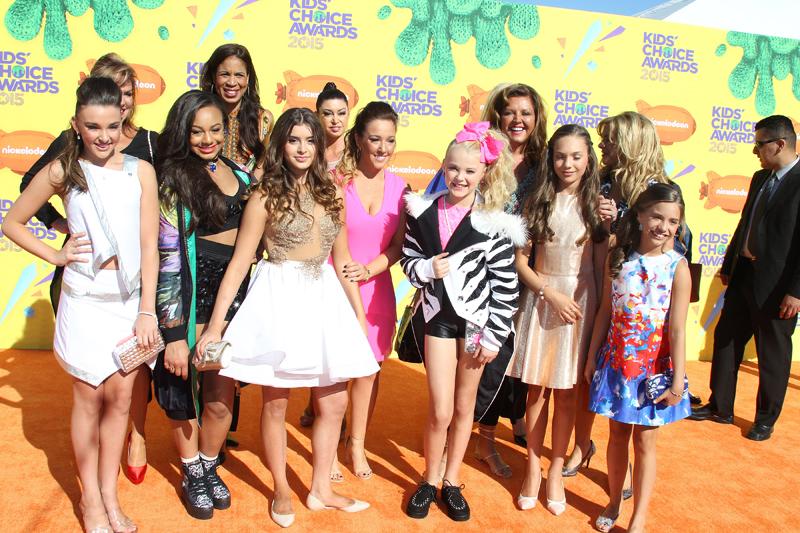 'Dance Moms' Secrets & Scandals: 12 Juiciest Fights & Fakes To Rock ...