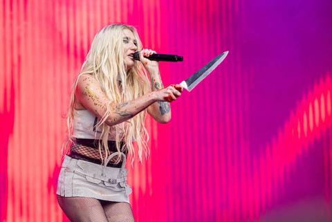 Kesha Didn't Know She Used Real Butcher Knife At Lollapalooza
