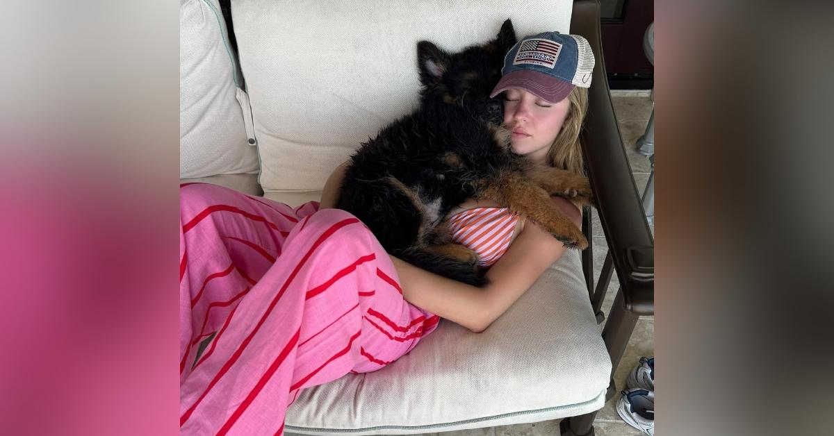 Bikini-Clad Sydney Sweeney Debuts Puppy After Ending Engagement: Photos