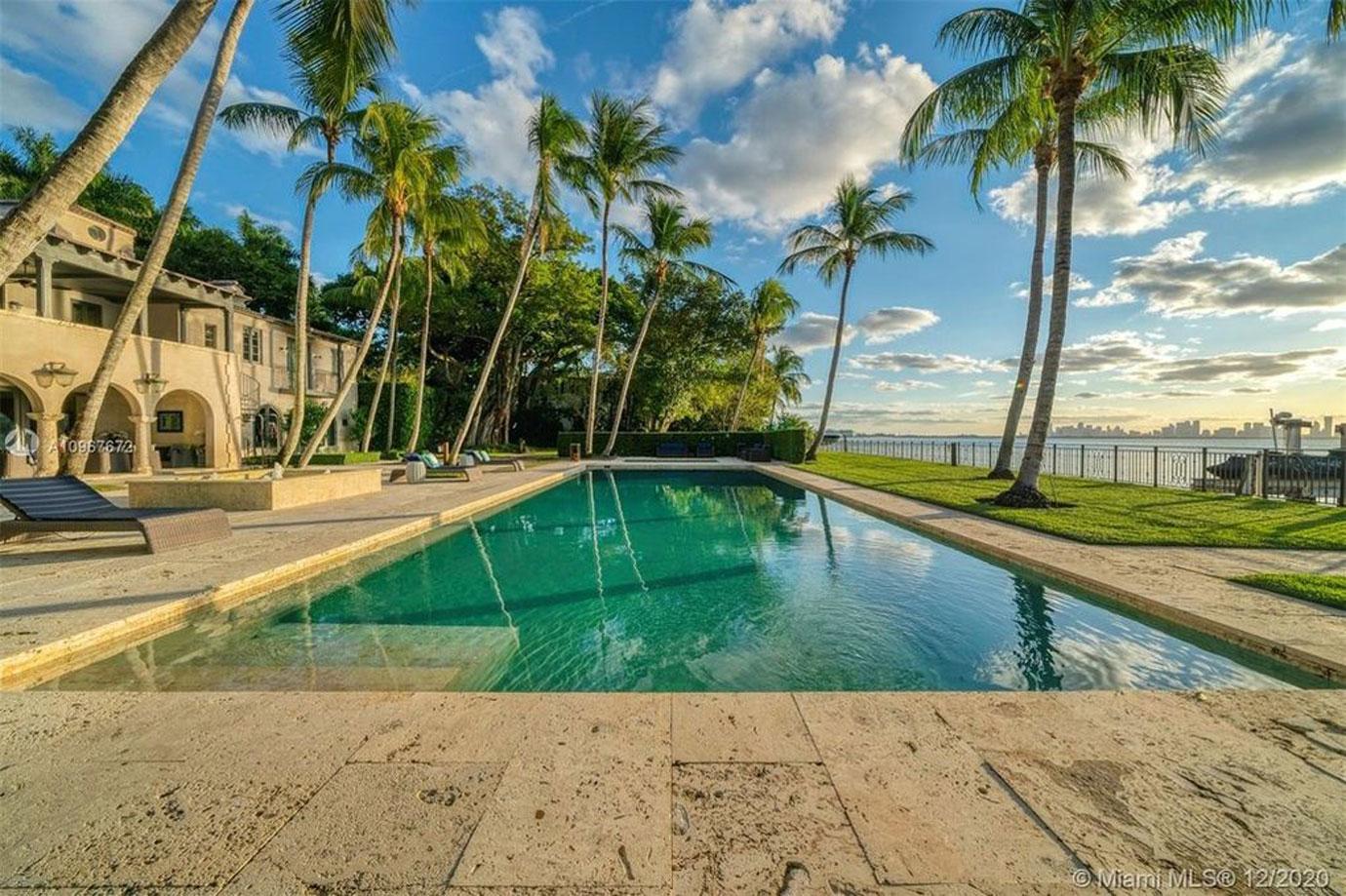 Phil Collins Sells Miami Beach Mansion For $39,250,000, See Photos Of ...