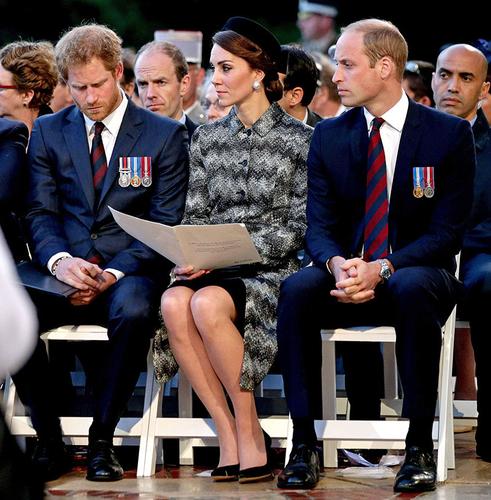 Royal Rest! Kate Middleton Caught Looking Tired & Weary At Somme 100 ...