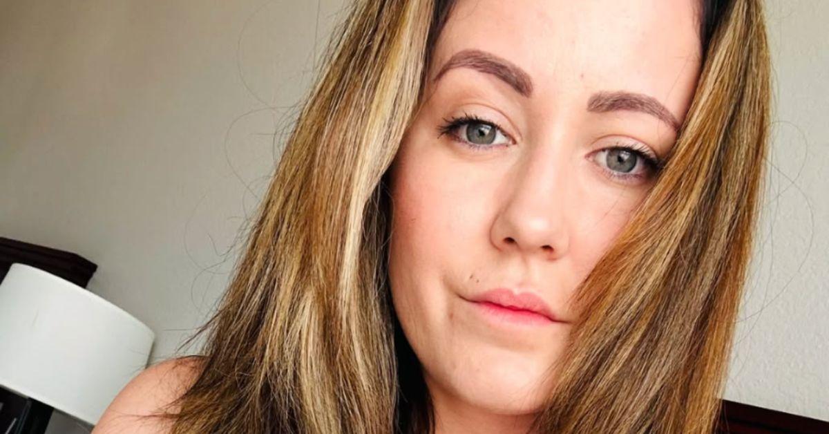 Jenelle Evans Issues Warning To Former Stepdaughter After DM Leaked