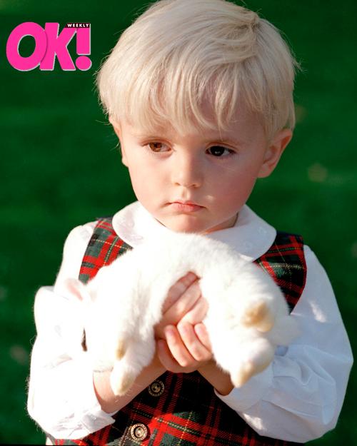 ONLINE EXCLUSIVE PHOTOS: Michael Jackson's Kids Have Fun at Home