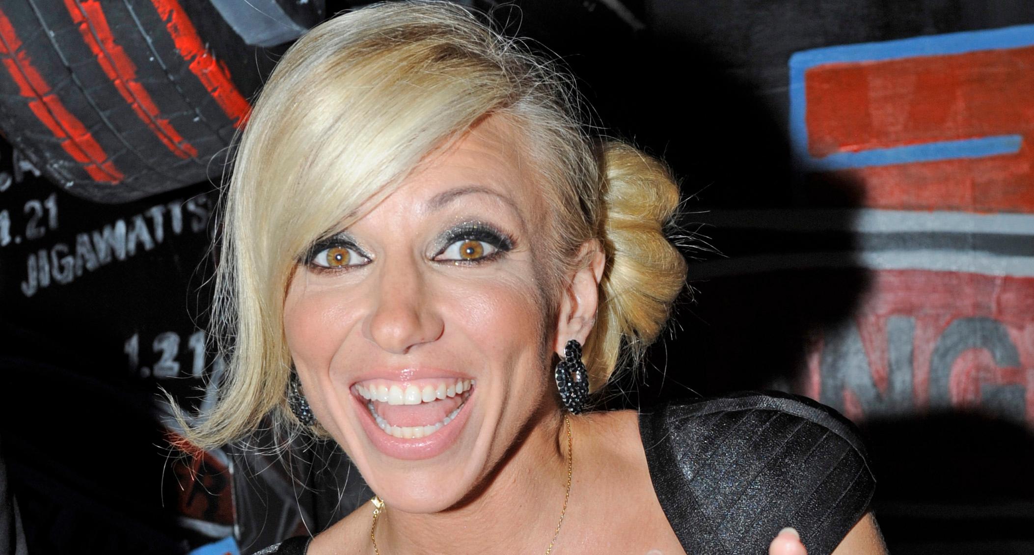 Red Carpet Confidential: Debbie Gibson Offers Advice to Amanda Bynes