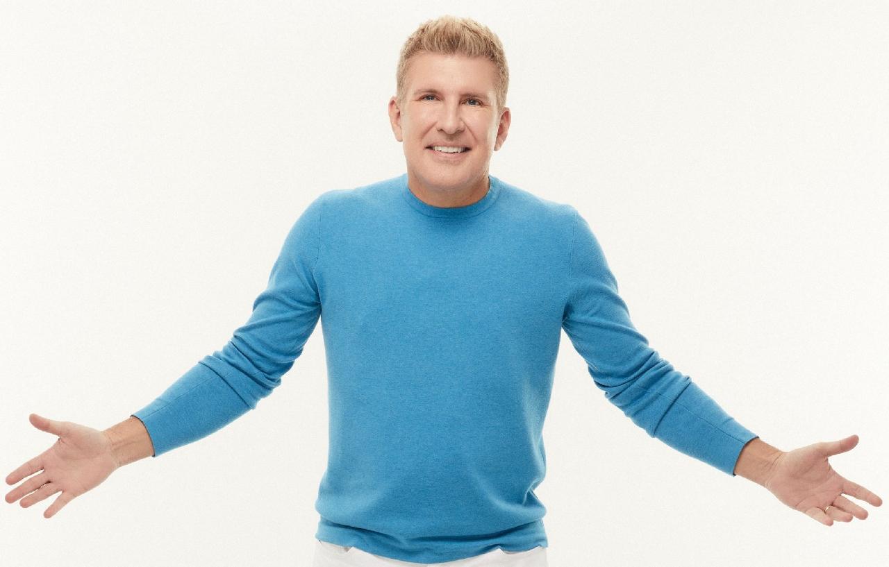 Todd & Julie Chrisley Knock Years Off Prison Sentences
