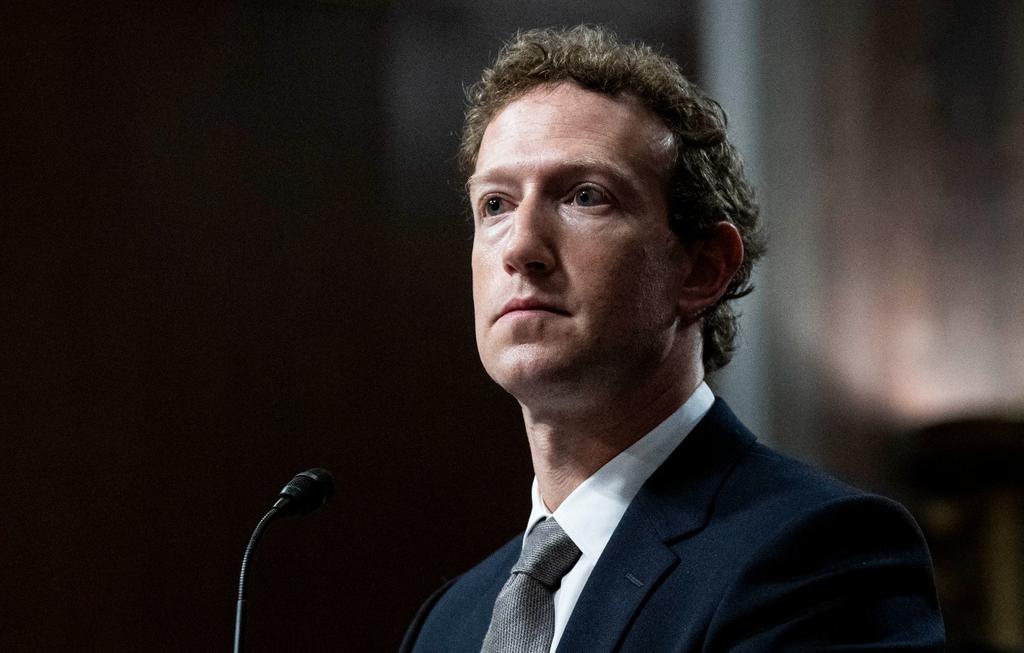 Donald Trump Bizarrely Claims 'Facebook Is the Enemy of the People'