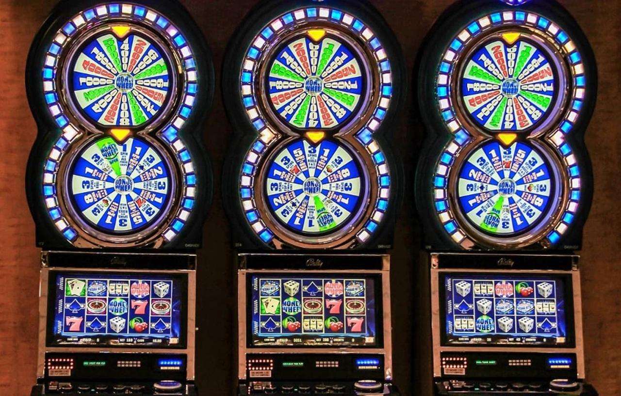 Slot Machine Random Number Generator: The Science Behind the Spin