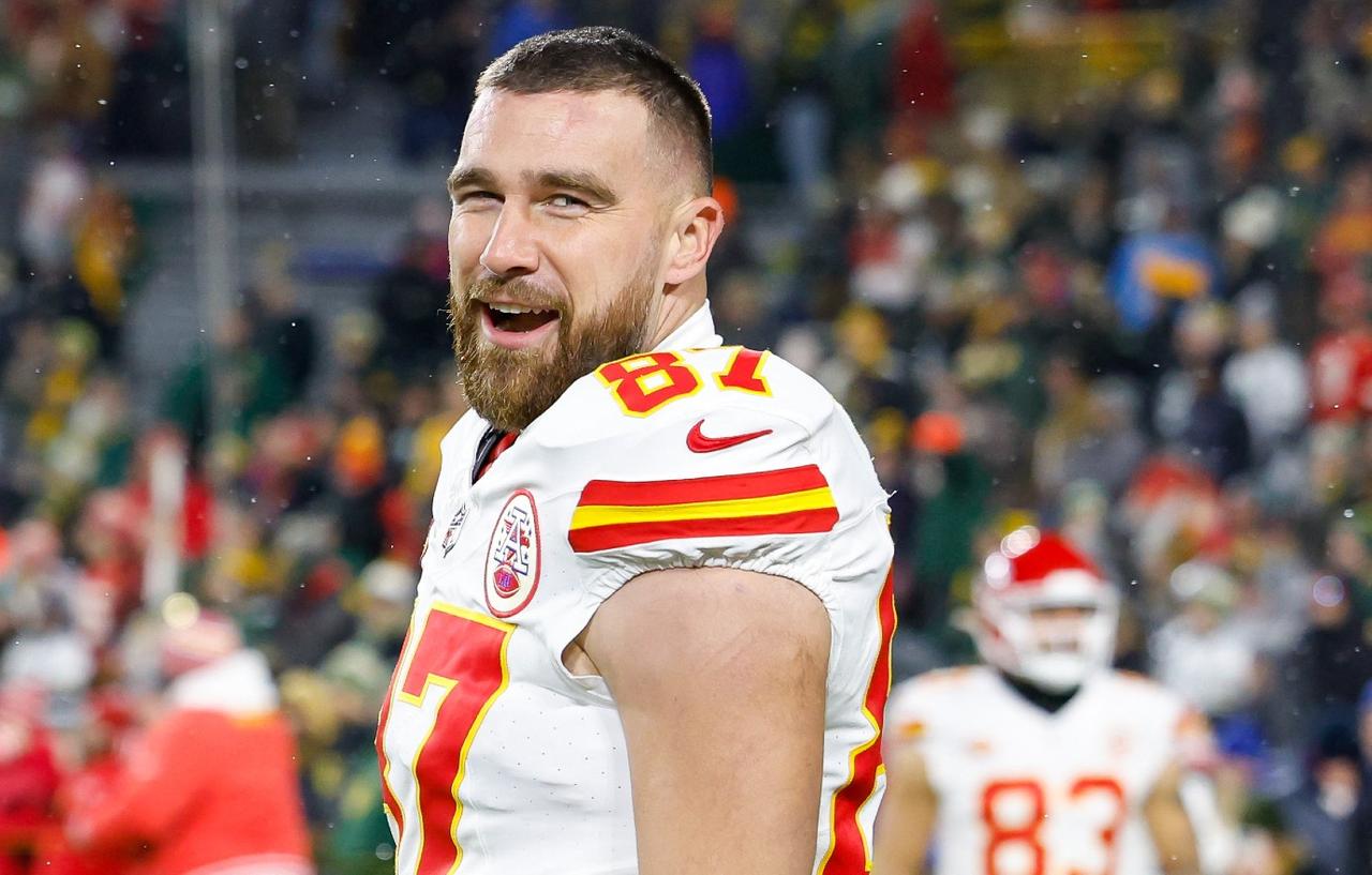 Hoda Kotb, Jenna Bush Hager Gush Over Travis Kelce's Heart To Taylor