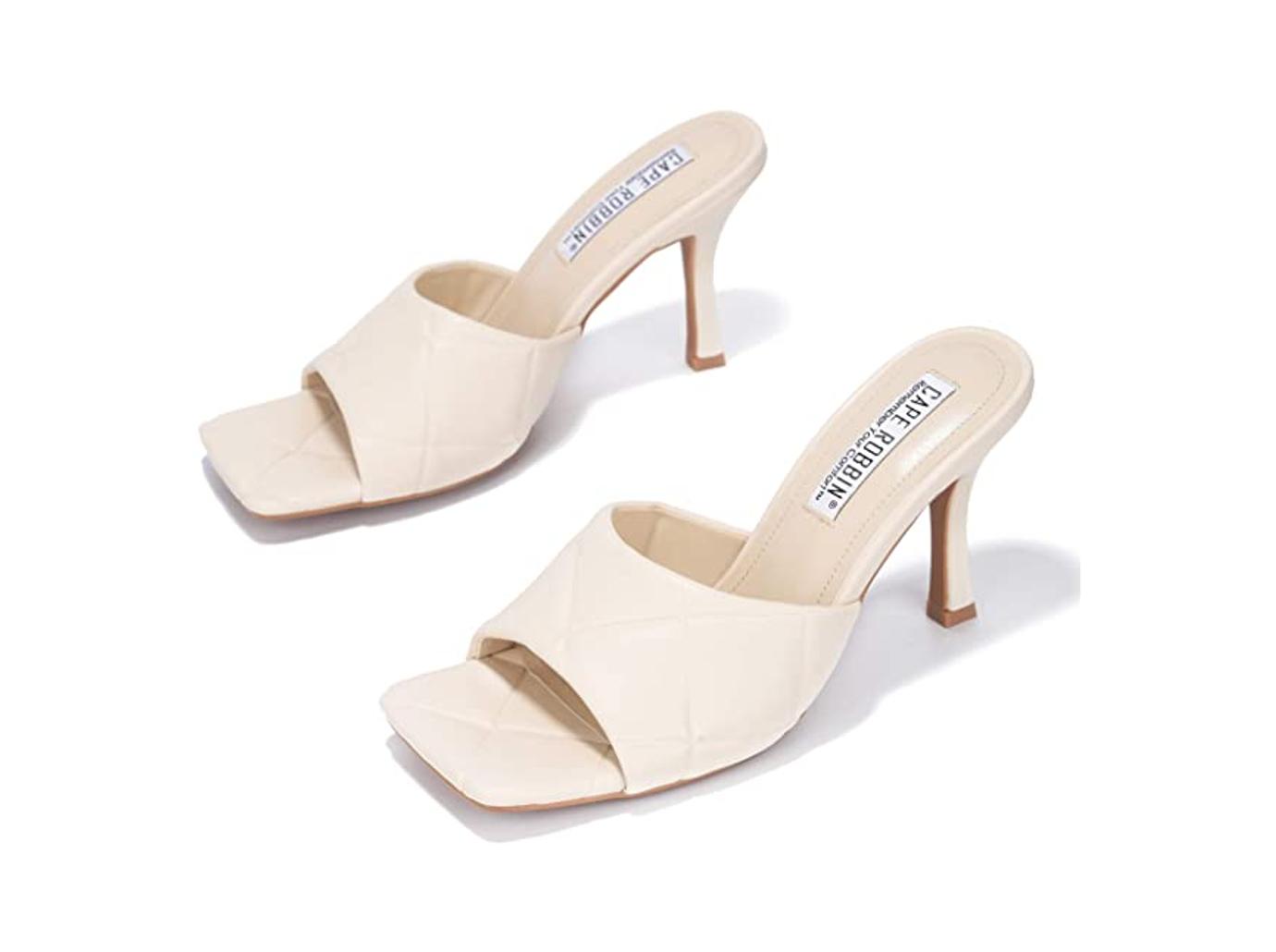 Alexis Ren & Sandra Bullock Shine At 'The Unforgivable' Premiere