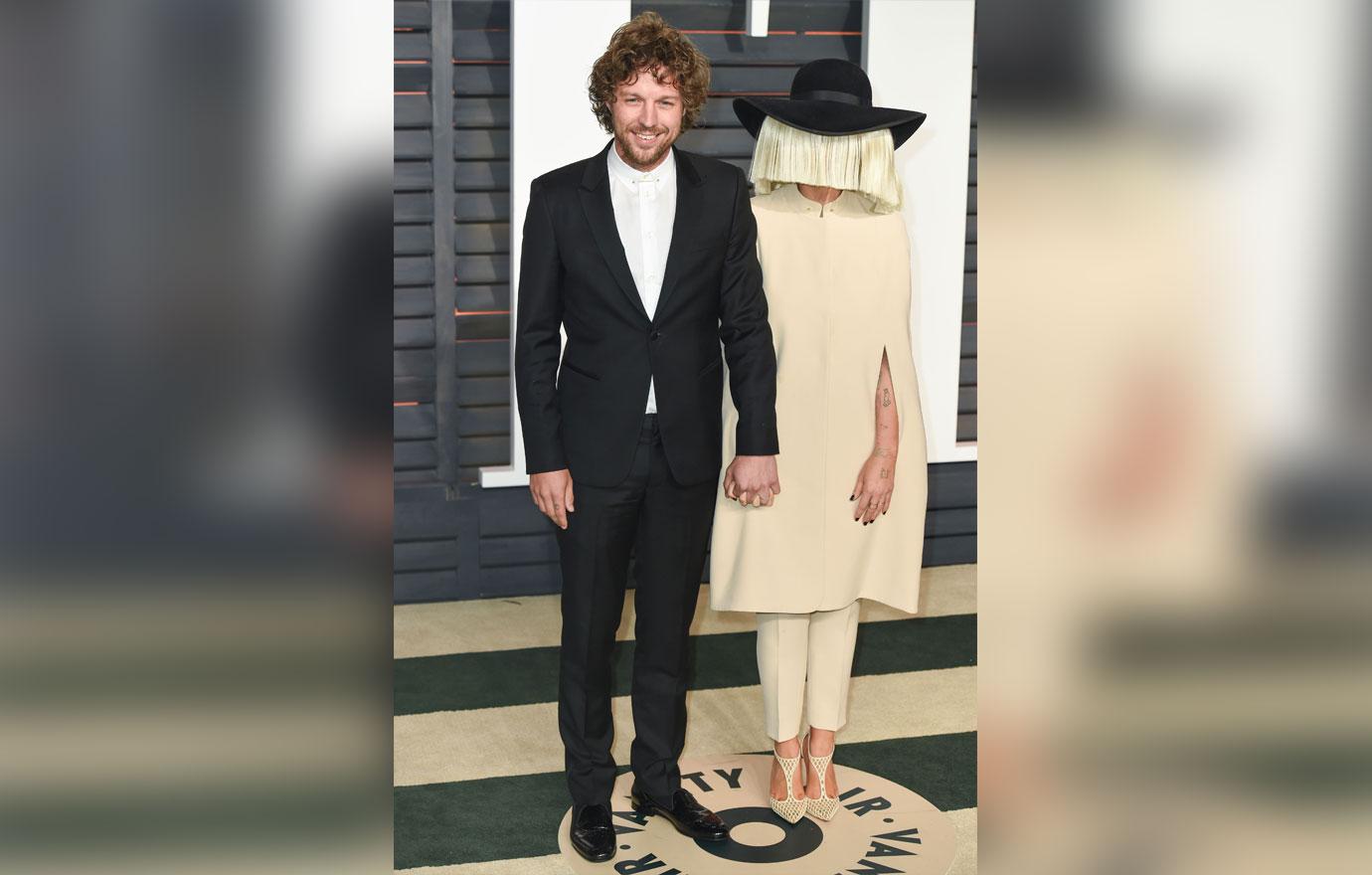 Sia Thanks Fans For Helping Her Stay Sober After Dog Dies