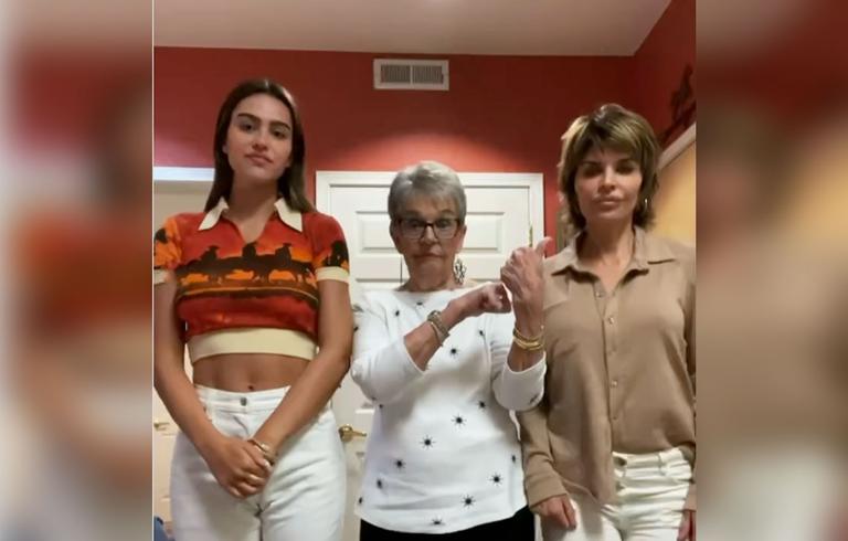 Lisa Rinna's Mom Lois Dead At 93 Following Stroke