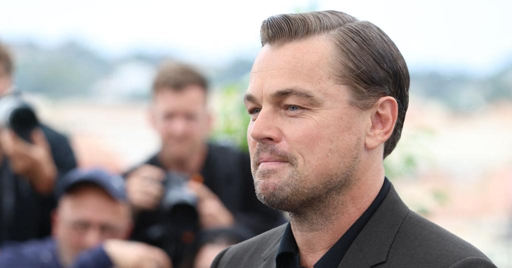 Leonardo DiCaprio Shows Off Toned Body While On Vacation With Family