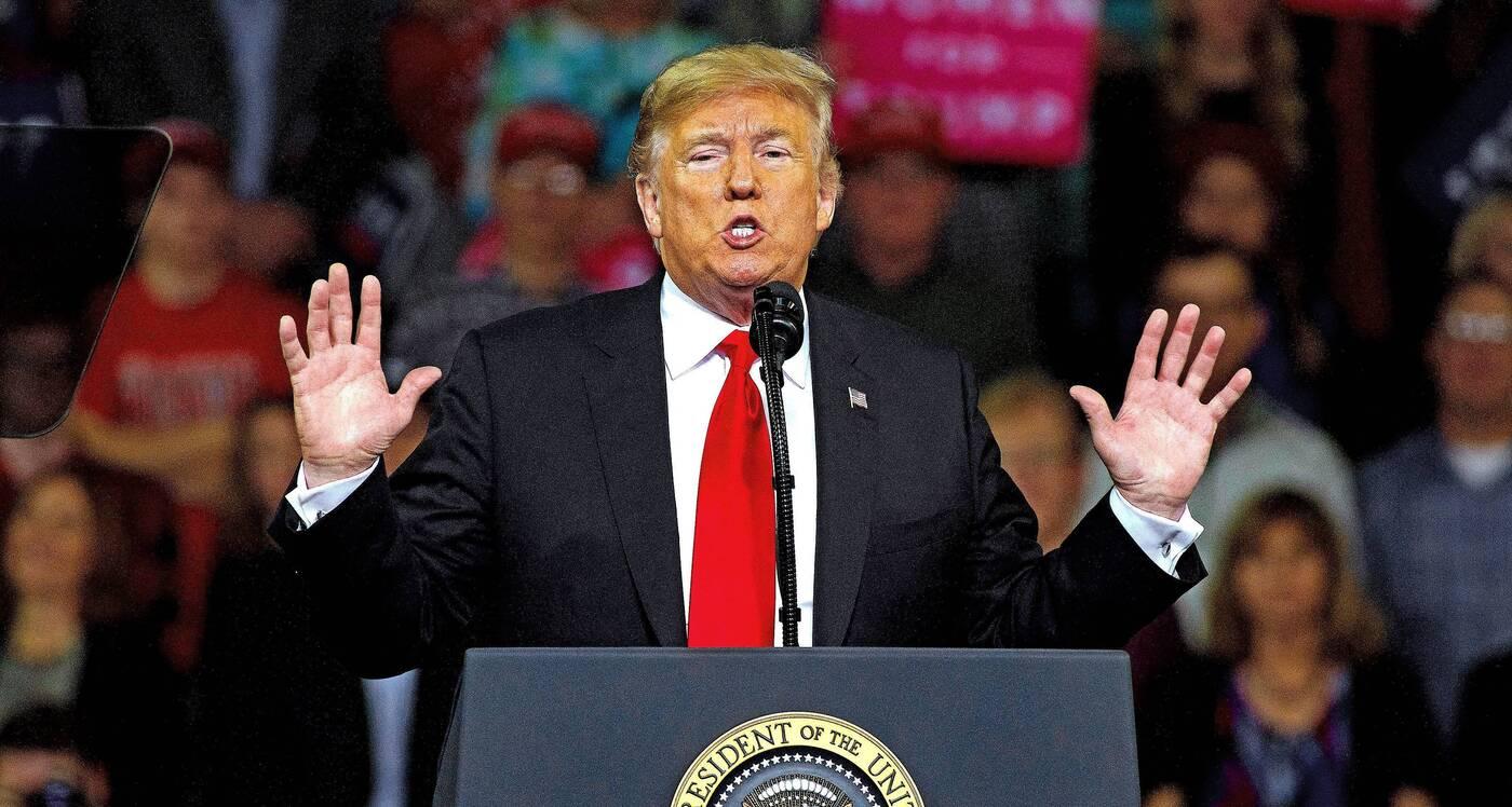 Donald Trump Plays DJ Set At New Jersey Golf Club After Arrest