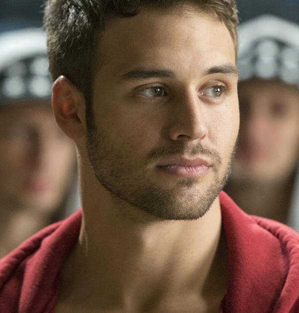Exclusive: Step Up All In's Ryan Guzman Wants To Dance Battle With ...