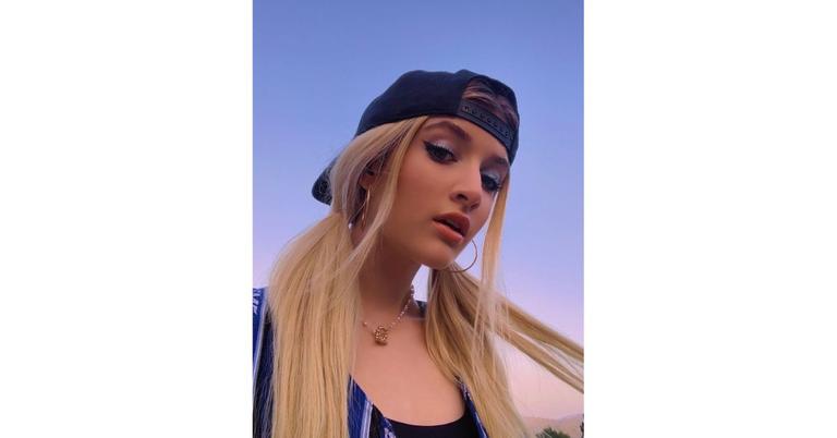 Sami Sheen Before & After Plastic Surgery: Photos Of The OnlyFans Star