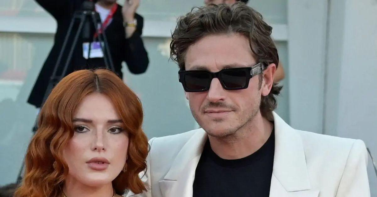 Bella Thorne Gets Busty In Black Leather Bra: Photo