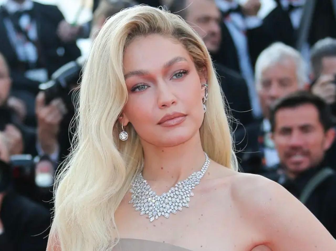 Gigi Hadid Shows Support For Taylor Swift & Travis Kelce's Romance
