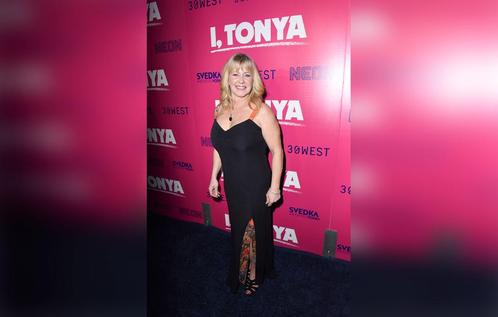 Tonya Harding Joins Margot Robbie On The ‘I’, Tonya’ Red Carpet