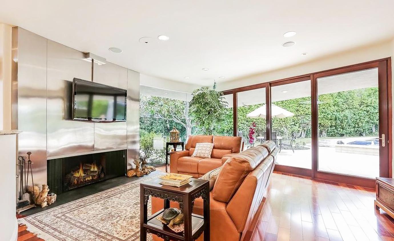 See Inside Giada De Laurentiis' Stunning Pad, Photos