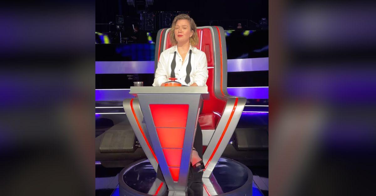 Kelly Clarkson Debuts New Bob Haircut Returning To 'The Voice': Watch