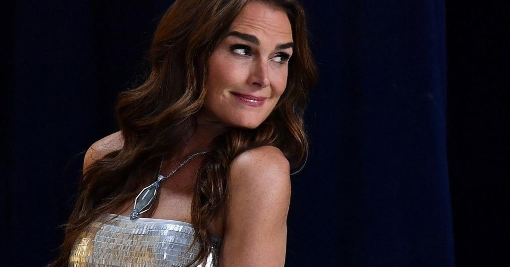 Christopher Atkins Denies Stuffing His Speedo In ‘Dallas’ Soap Opera