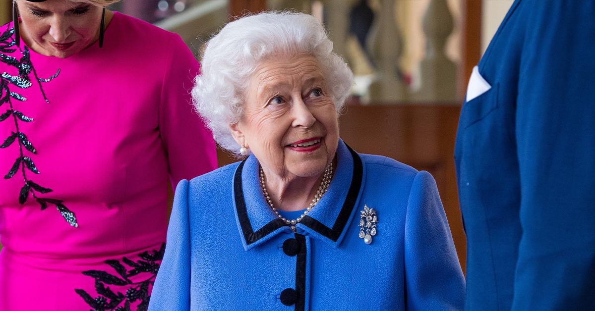 10 Best Books On Queen Elizabeth II