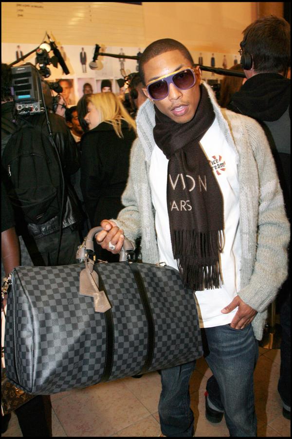 Pharrell Runs the Music Industry! 27 Mind-Blowing Facts About the Man ...