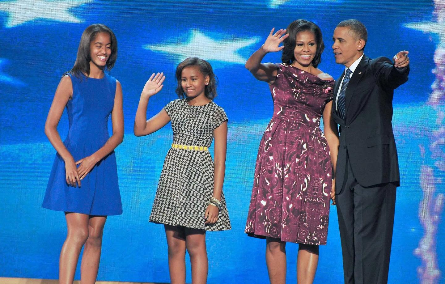Barack Obama Touches Wife Michelle's Behind During Greek Vacation